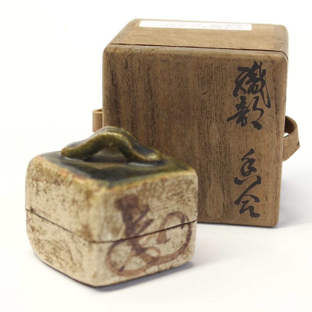 Oribe kogo incense box – Shibui Japanese Antiques & Furniture