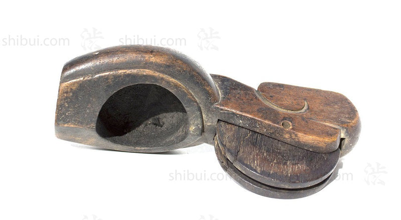 Ink Line – Shibui Japanese Antiques & Furniture