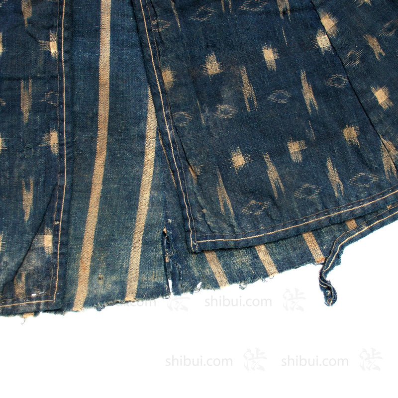 Japanese Indigo Kasuri Cape – Shibui Japanese Antiques & Furniture