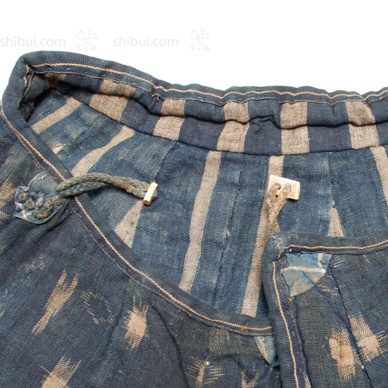 Japanese Indigo Kasuri Cape – Shibui Japanese Antiques & Furniture